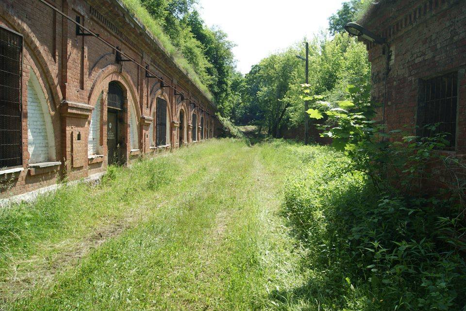NAD WKRĘ: III FORT TWIERDZY MODLIN- FORT W POMIECHÓWKU