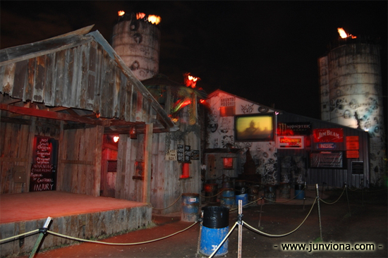 Dead Acres Haunted Hoochie - Pocket Travel