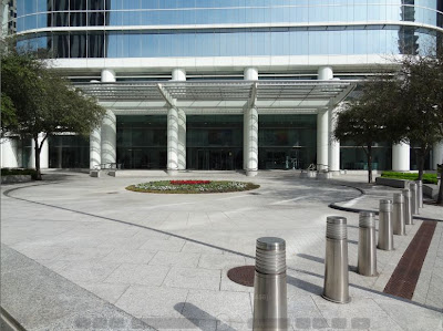 Houston in Pics: 1500 Louisiana Street oval-shaped Chevron Building