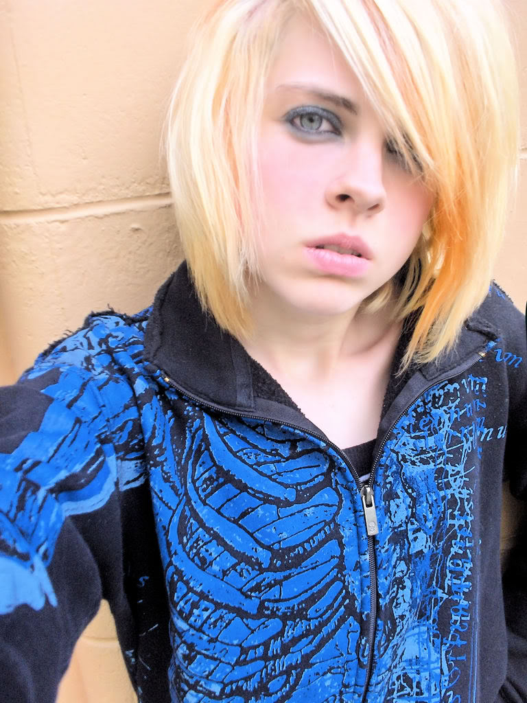 Emo Hair | Emo Hairstyles | Emo Haircuts: The popularity of the ...