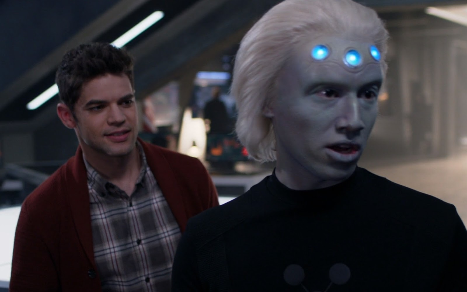 SUPERGIRL Ups Brainiac-5 Actor Jesse Rath To Series Regular; Jeremy ...