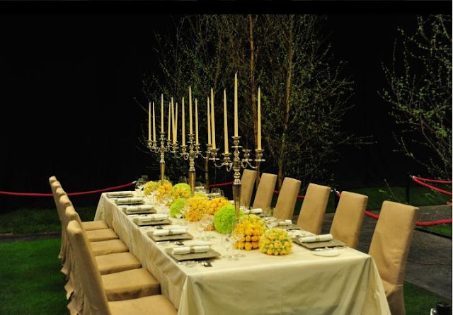 Flower Pulse: Elegant Estate Tables
