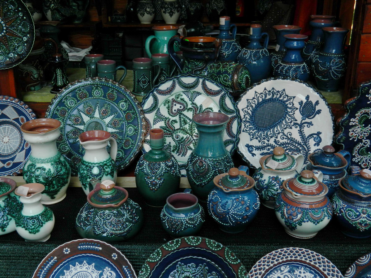 LA MULTI ANI, ROMANIA!: Olarit de arta