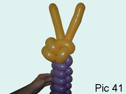 CLASSICAL: Balloon hand peace sign
