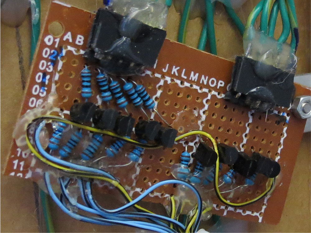 Davide Gironi blog: A simple 8x8 led matrix library for AVR Atmega