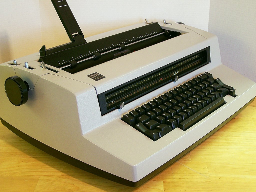 IBM Selectric Typewriters: Pebble Gray SIII - SOLD