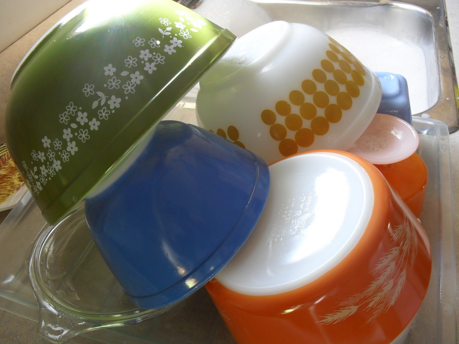 The Pyrex Collective: January 2012