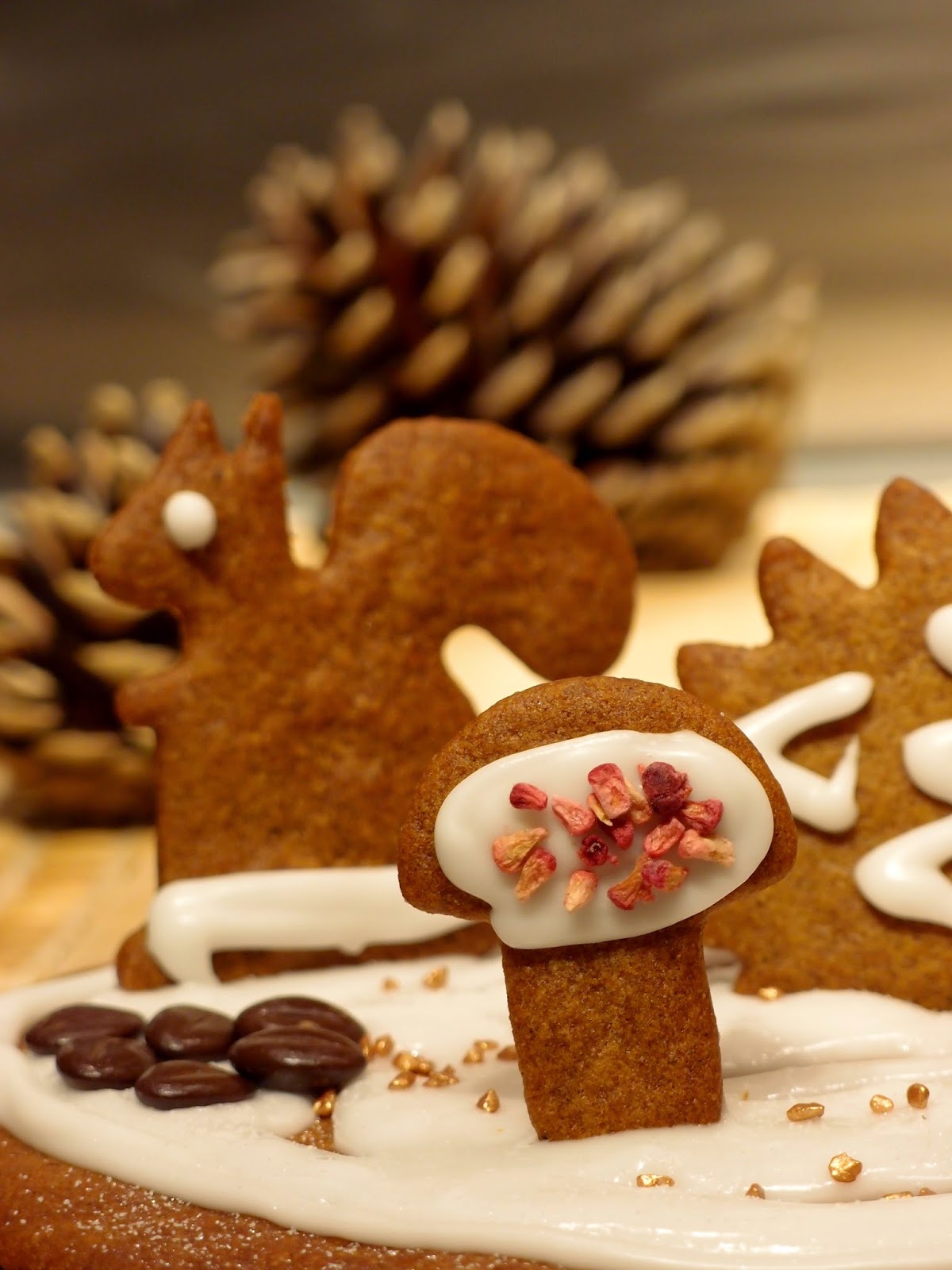 The VegHog: Gingerbread woodland animals diorama