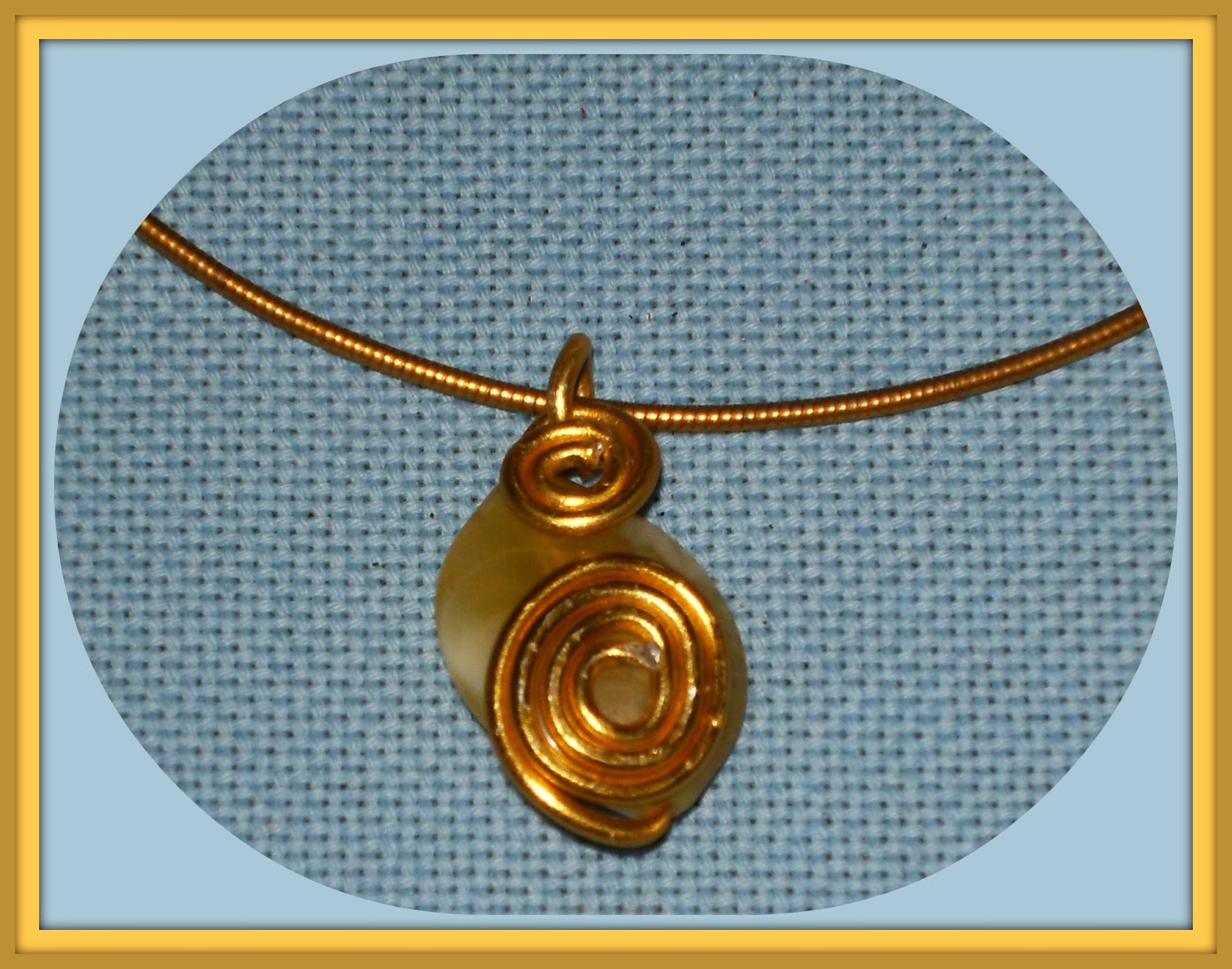 lila365idees: ΚΟΣΜΗΜΑΤΑ ΜΕ ΕΛΙΣΣΌΜΕΝΟ ΣΥΡΜΑ (JEWELERIES WITH WIRE WINDING)