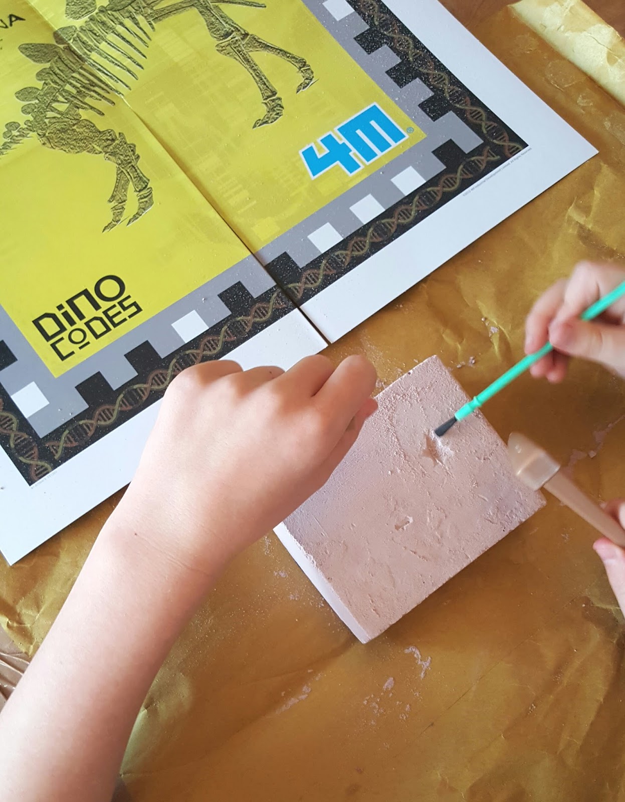 Dinosaur DNA sets review | Life in the Mum's Lane