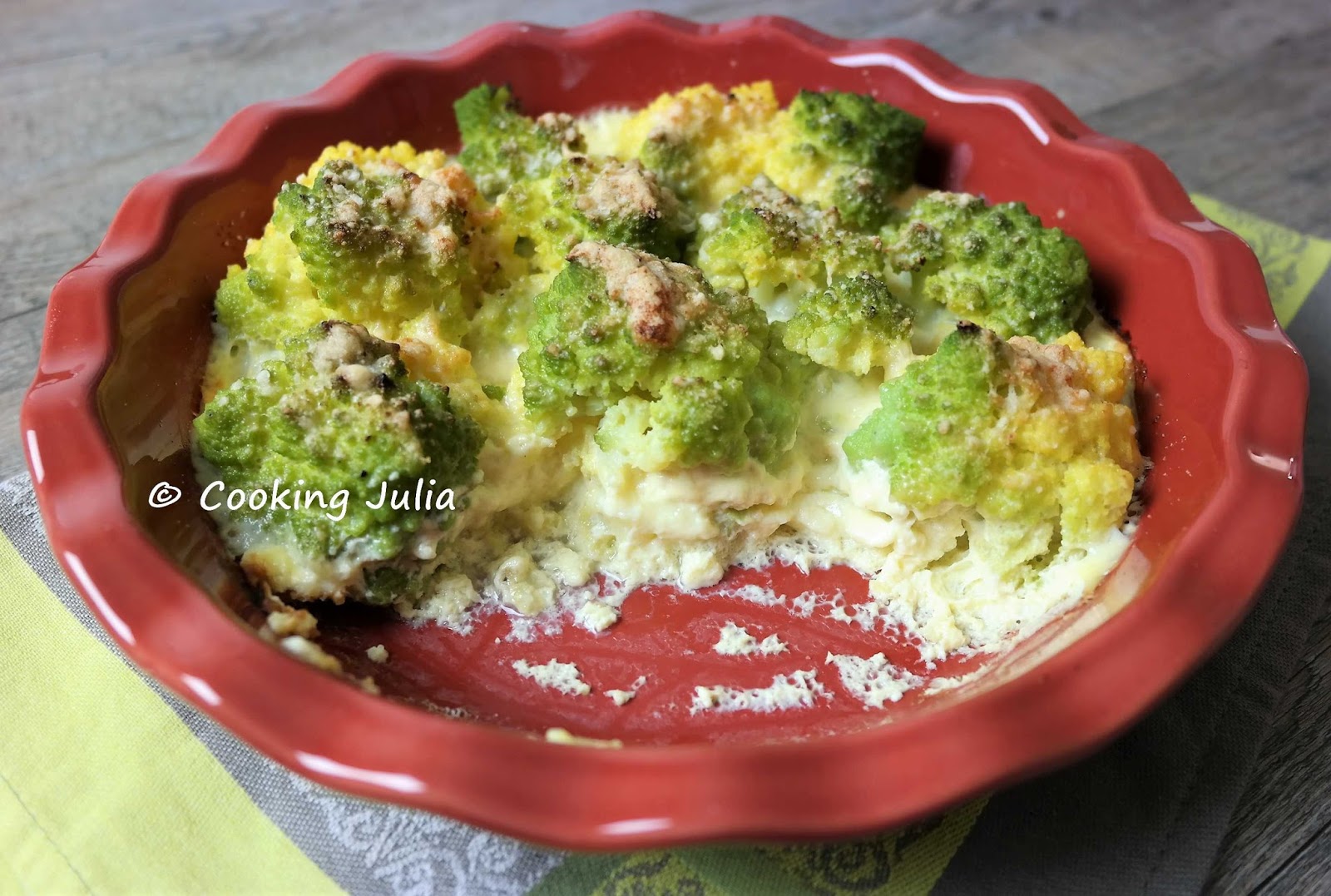 COOKING JULIA : GRATIN LÉGER DE CHOU ROMANESCO