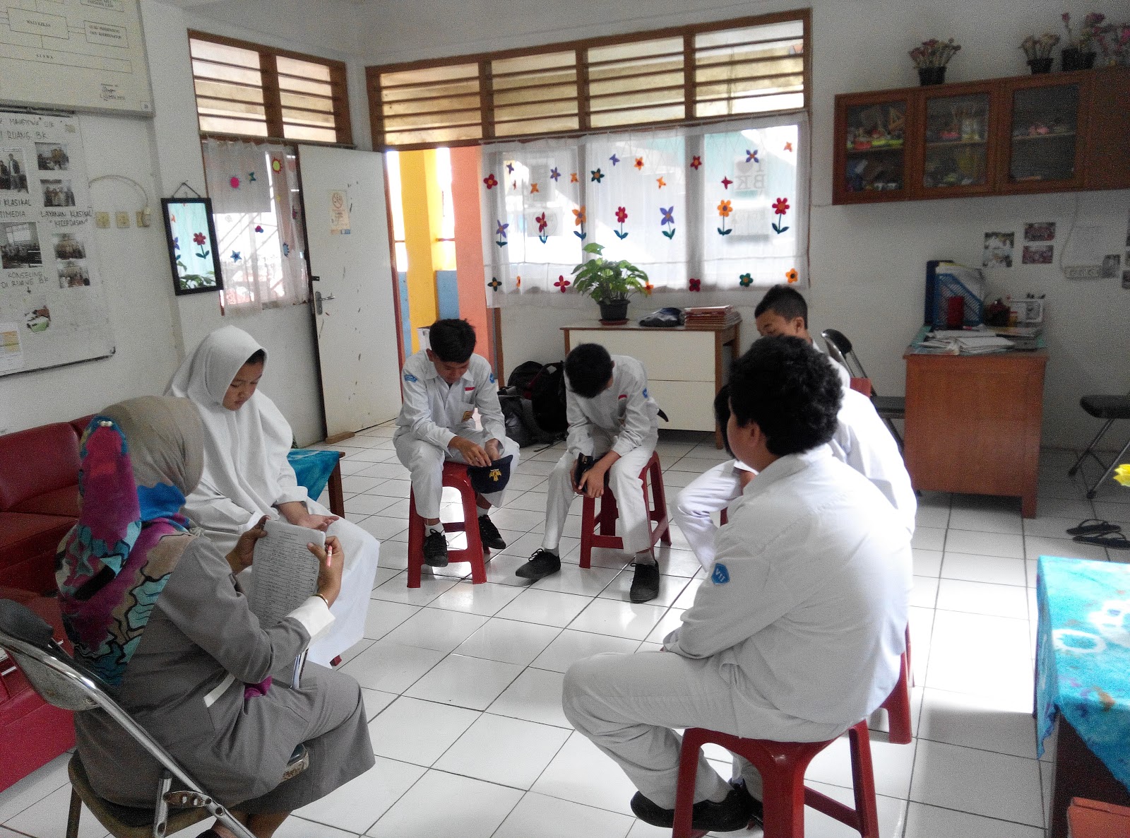 Guru BP/BK Bukan Polisi Sekolah ~ Gusta BK