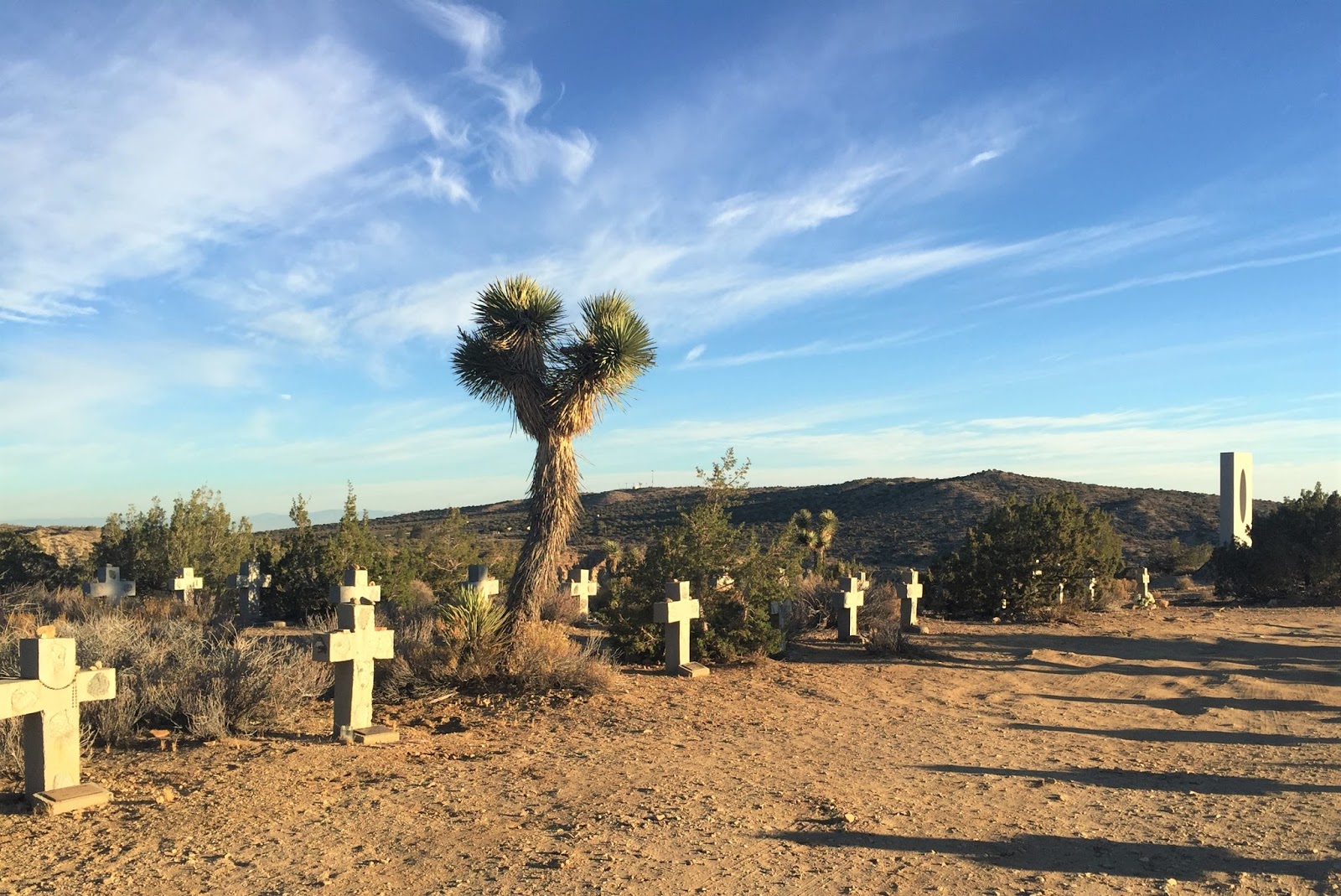 Souvenir Chronicles: VALYERMO, CALIFORNIA: ST. ANDREW'S ABBEY AND A ...