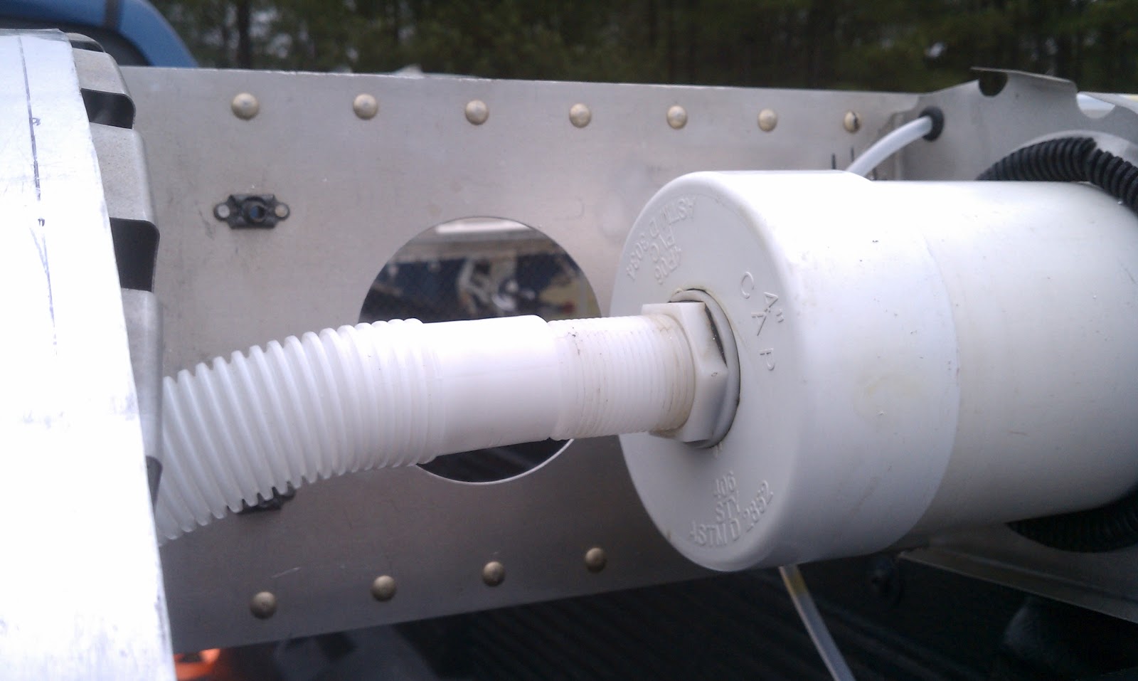 Lazair Nouveou: More on Fuel Tanks