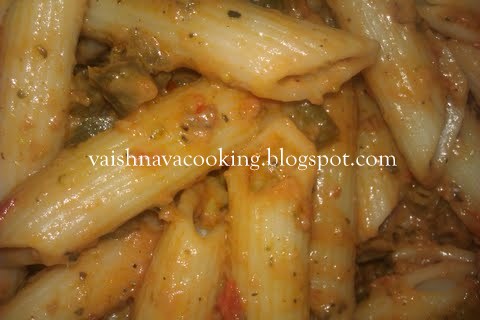 MY SATVIK KITCHEN: PASTA-RED SAUCE
