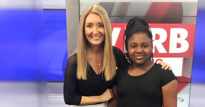 THE APPRECIATION OF BOOTED NEWS WOMEN BLOG : WDRB'S FALLON GLICK IS ...