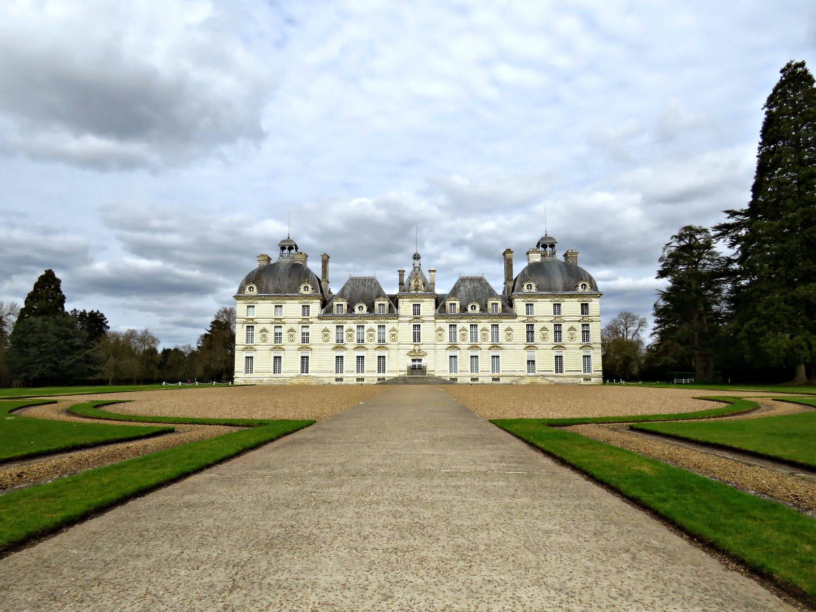 just saying ...: Le Château de Cheverny ...