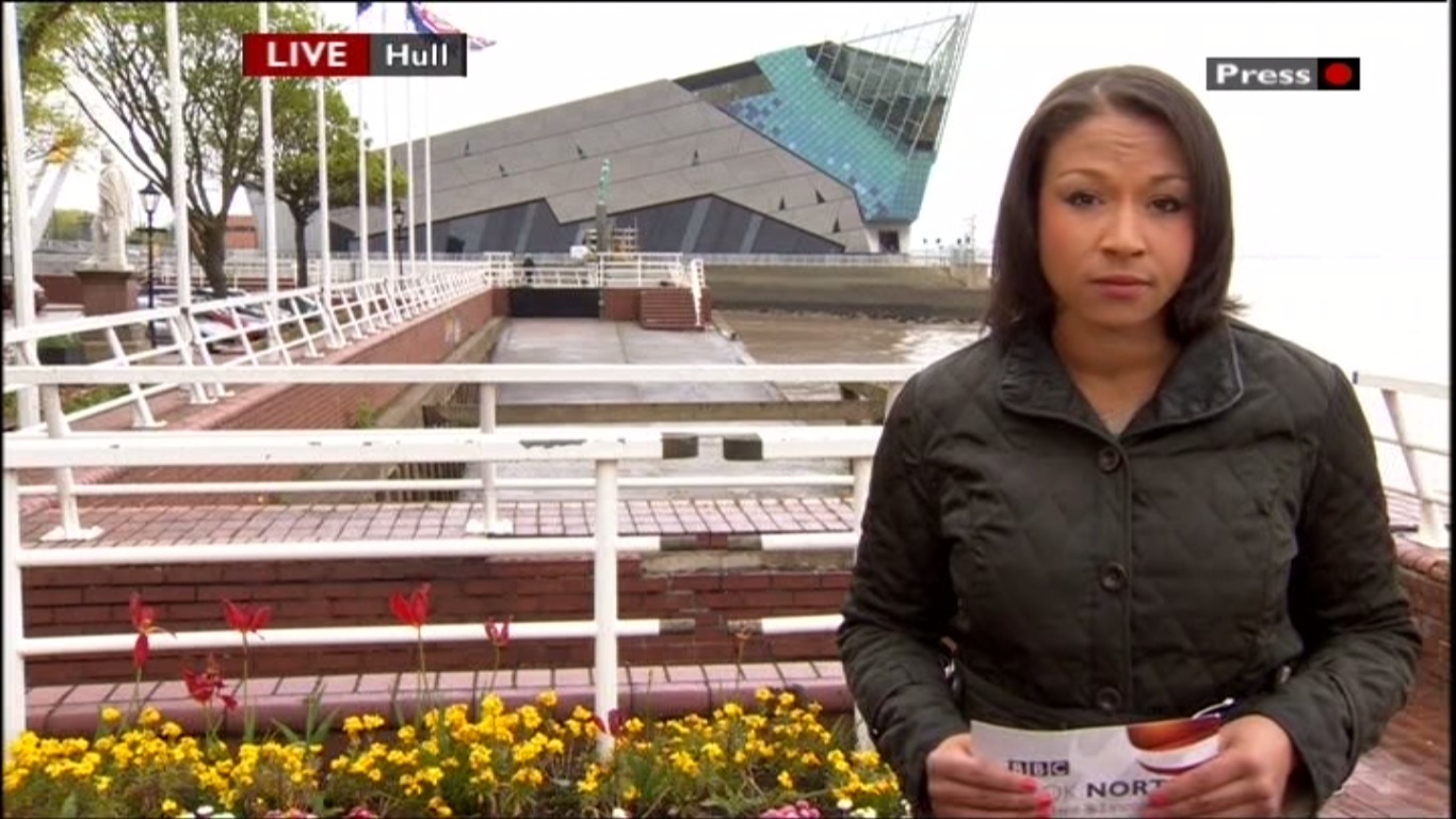 UK Regional News Caps: Tarah Welsh - BBC Look North (East Yorks & Lincs)
