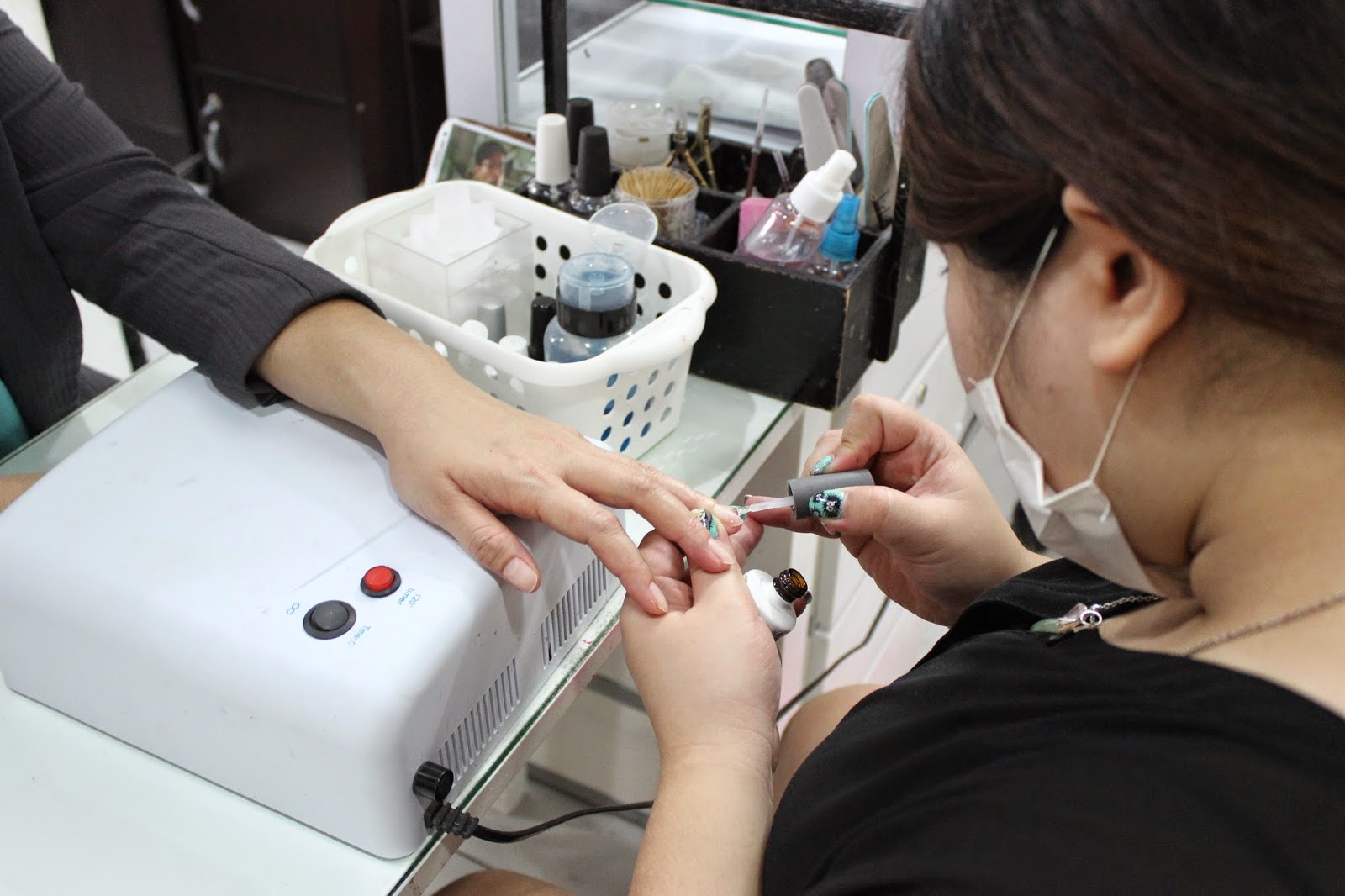 FEMALE : Fashion on Your Fingertips : Passion Top Nail Spa