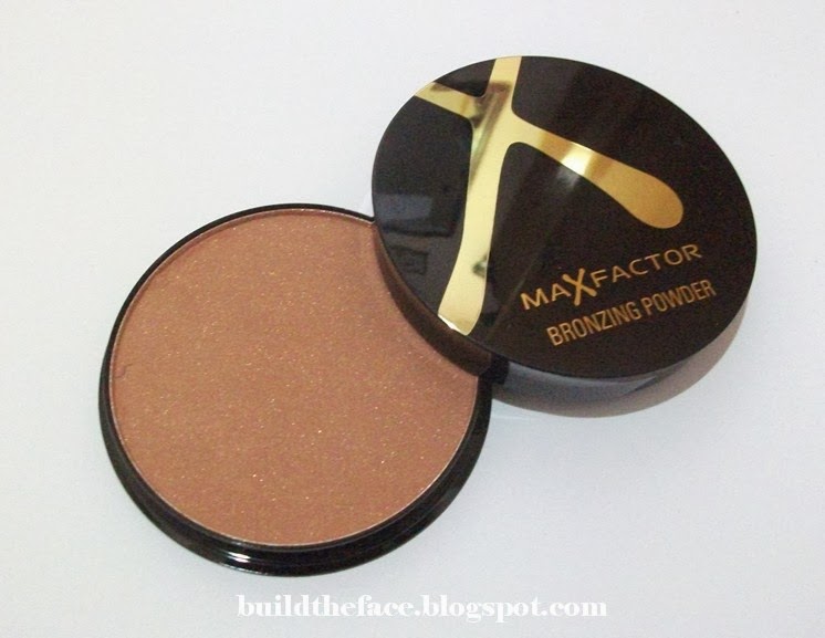 build the face °° : Review : Max Factor Bronzing Powder in Golden
