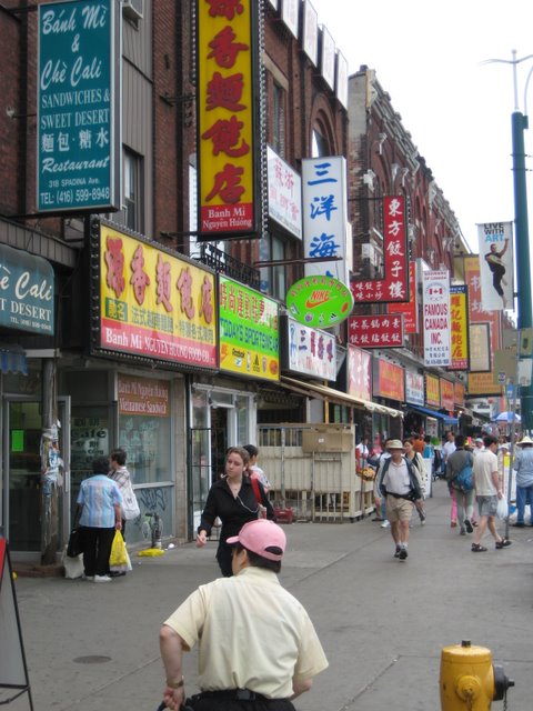 The World Visit: Chinatown Toronto