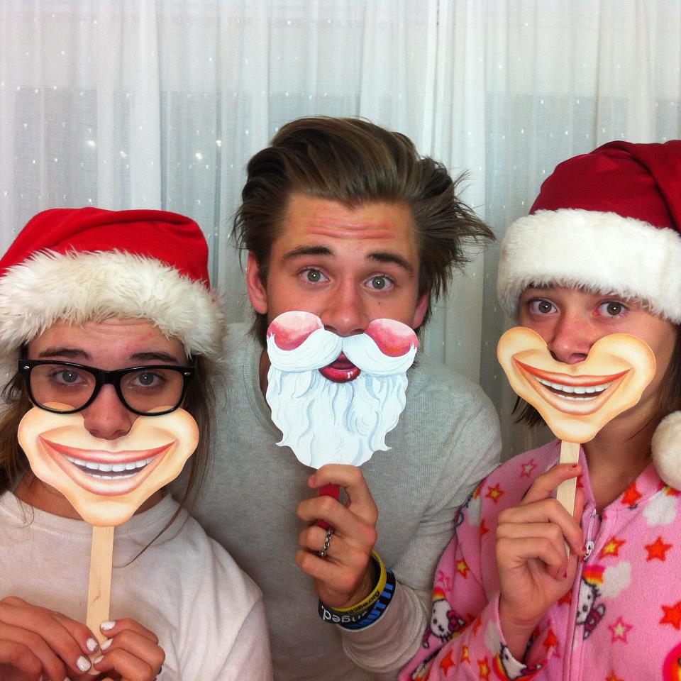 Gracie Benward posta foto de Luke em sua conta do Twitter « Luke ...