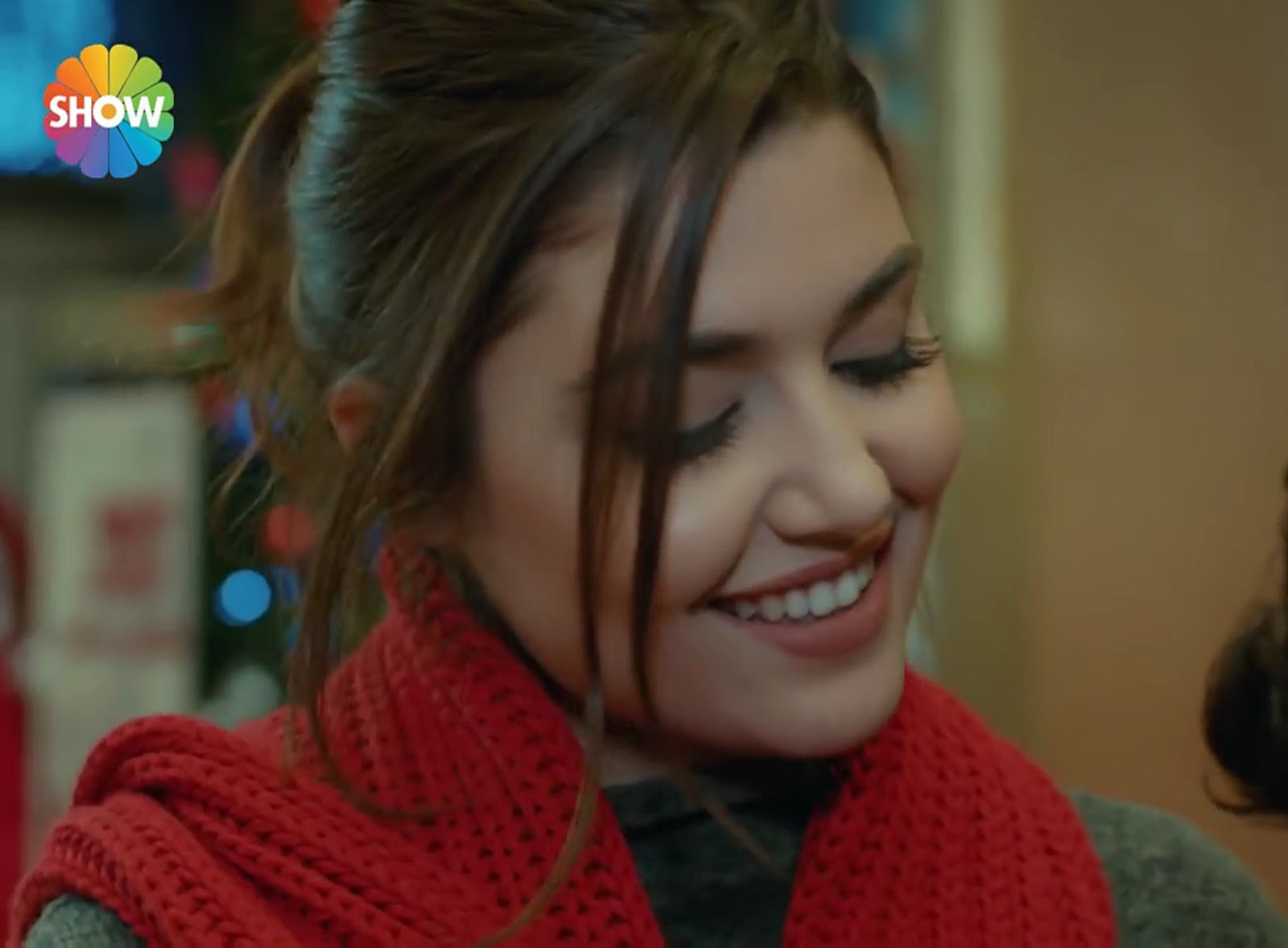 My TV Beauty: Miss Turkey Hande Ercel As Hayat Uzun In Turkish TV ...