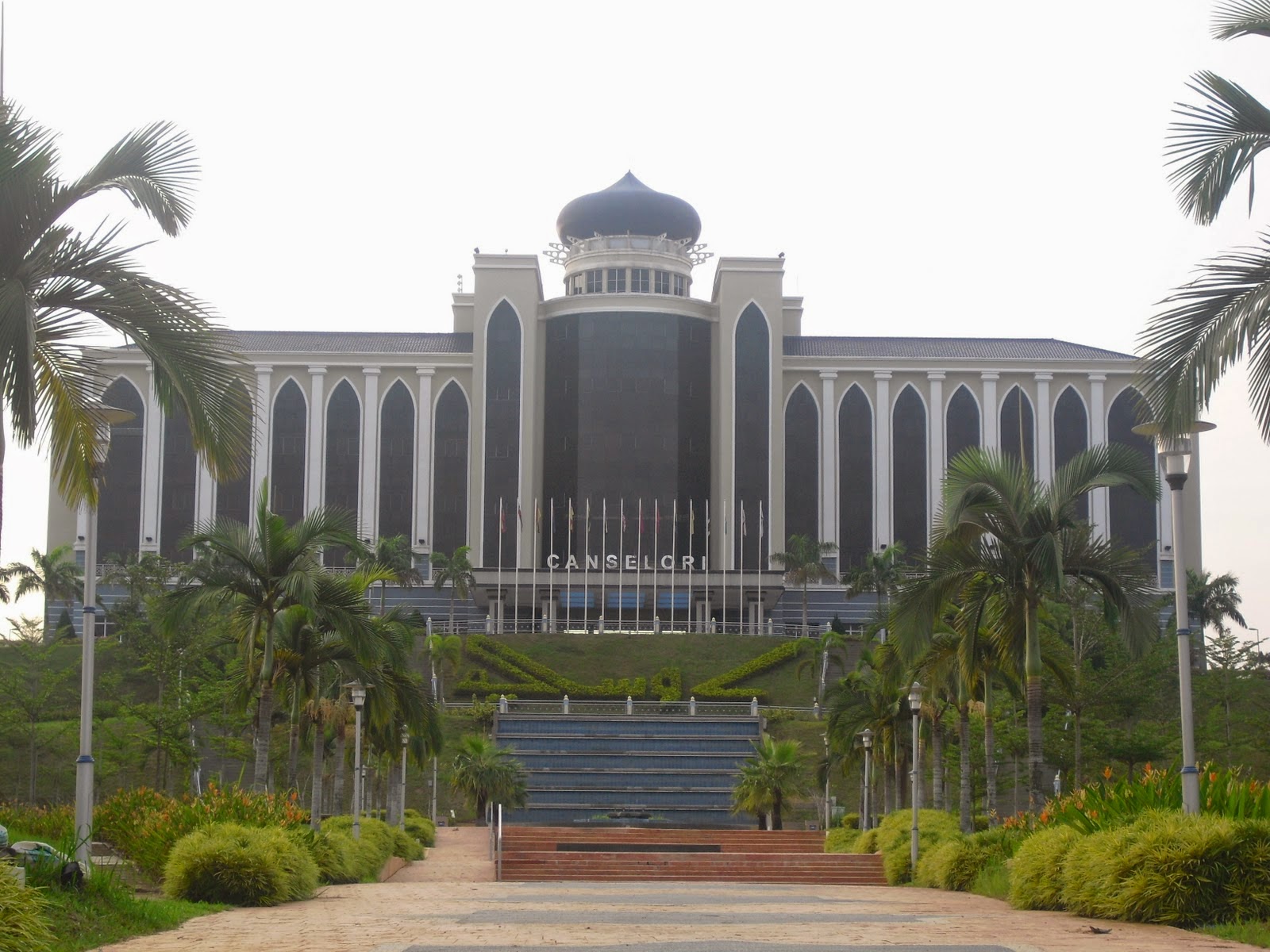 INSTITUSI PEMBANGUNAN BERTERASKAN ISLAM: INSTITUSI PENDIDIKAN ISLAM BHG 5