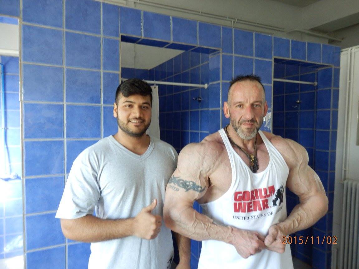 Muscle Lover: Greek muscle daddy Periklis Tsouris