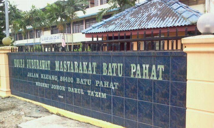 Homestay Muslim Parit Raja