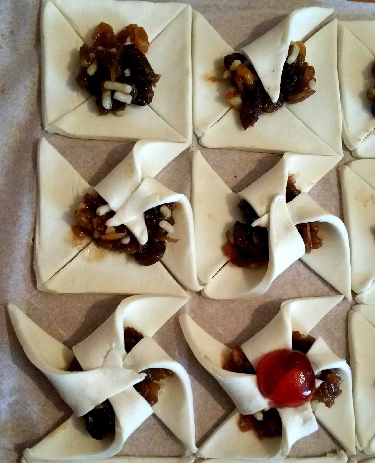 Forking Foodie: Mincemeat Stars (including Gluten Free alternatives)