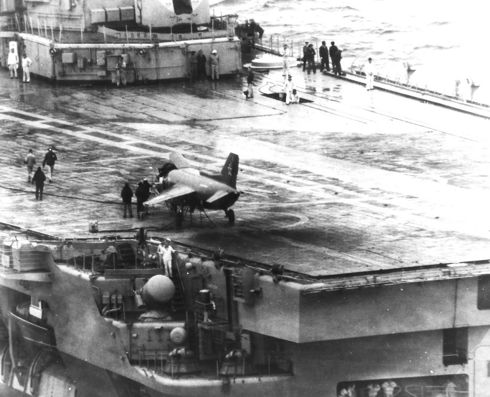 SI VIS PACEM, PARA BELLUM: Lo Yakovlev Yak-38 ( Яковлев Як-38), nome in ...