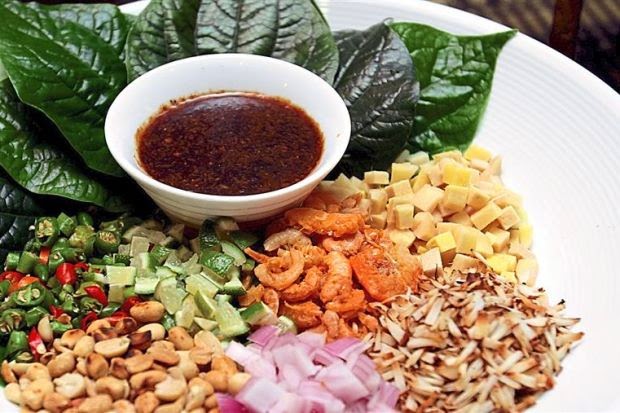 Pen Hitam: MIANG KHAM...? APA TU..?