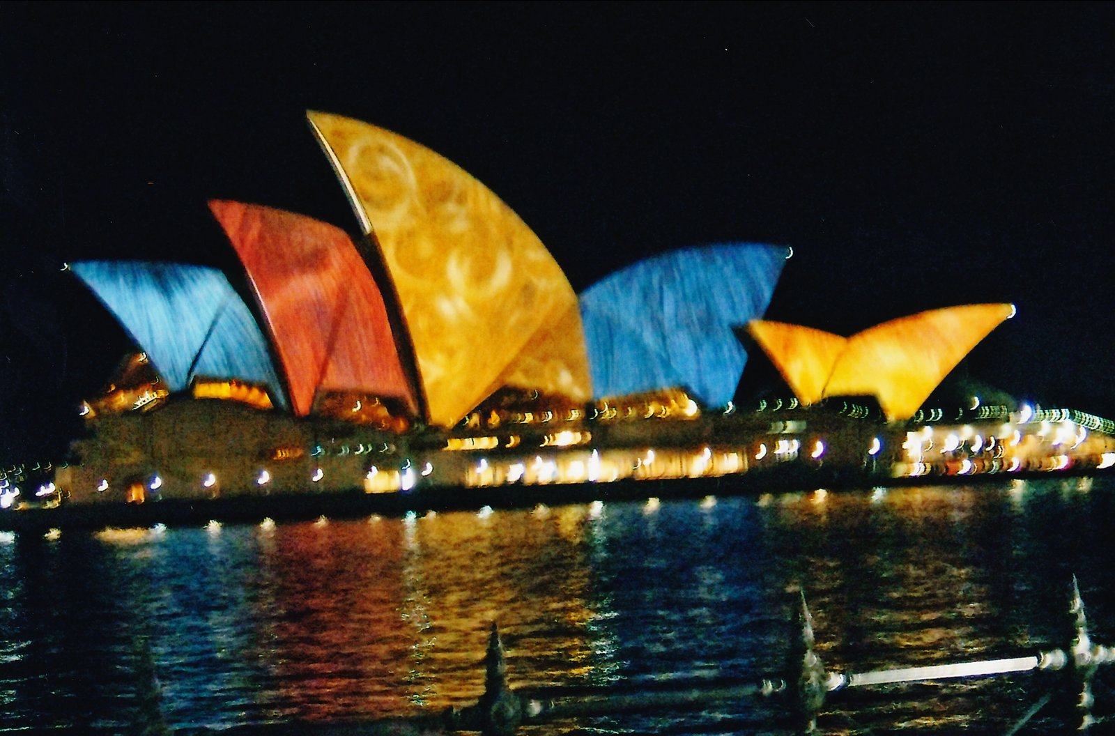 Coordinates of sydney opera house - fteportable