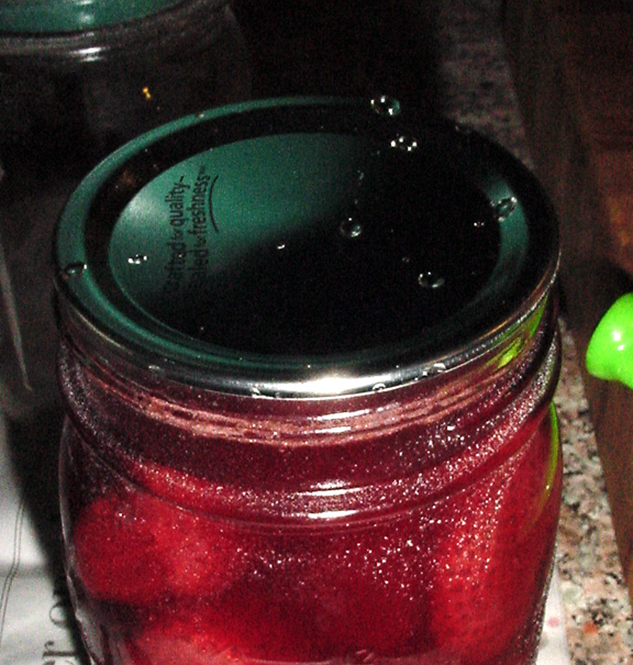 Eating Floyd...: Preserving Floyd: Strawberries! Part II Whole ...