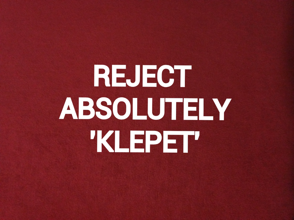 NKLpunya: THE 'KLEPET' AND THE MORON