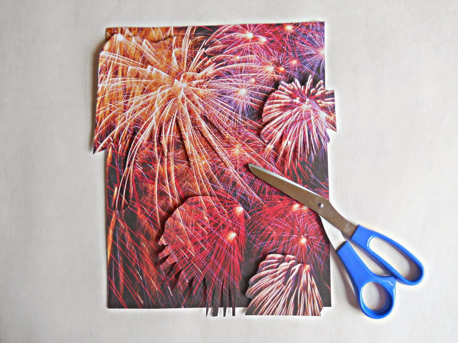 3D Firework Wall Art DIY - Running With A Glue Gun
