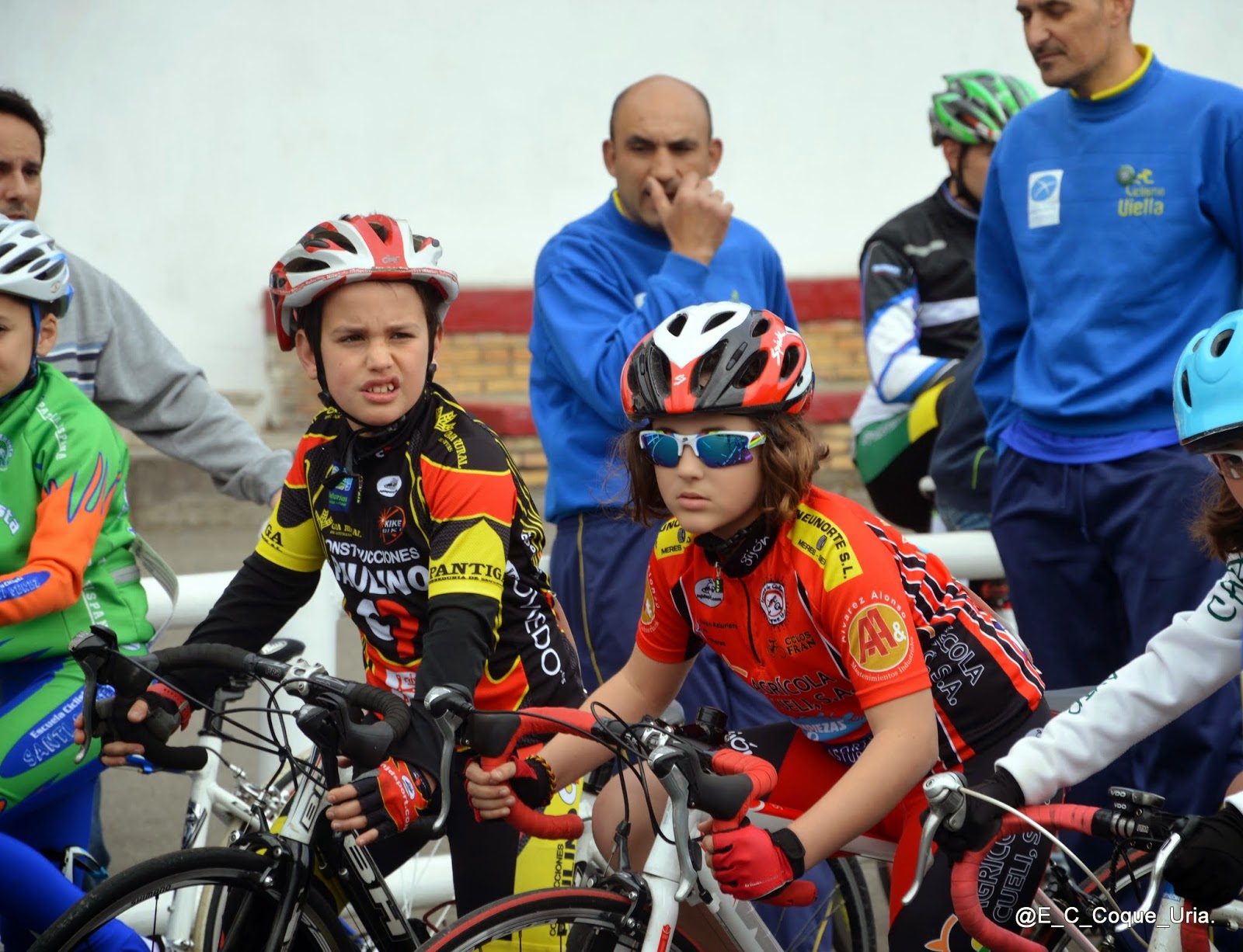 Escuela de ciclismo Coque Uría: COMENZARON LOS JJEE DE PISTA EN LAS MESTAS