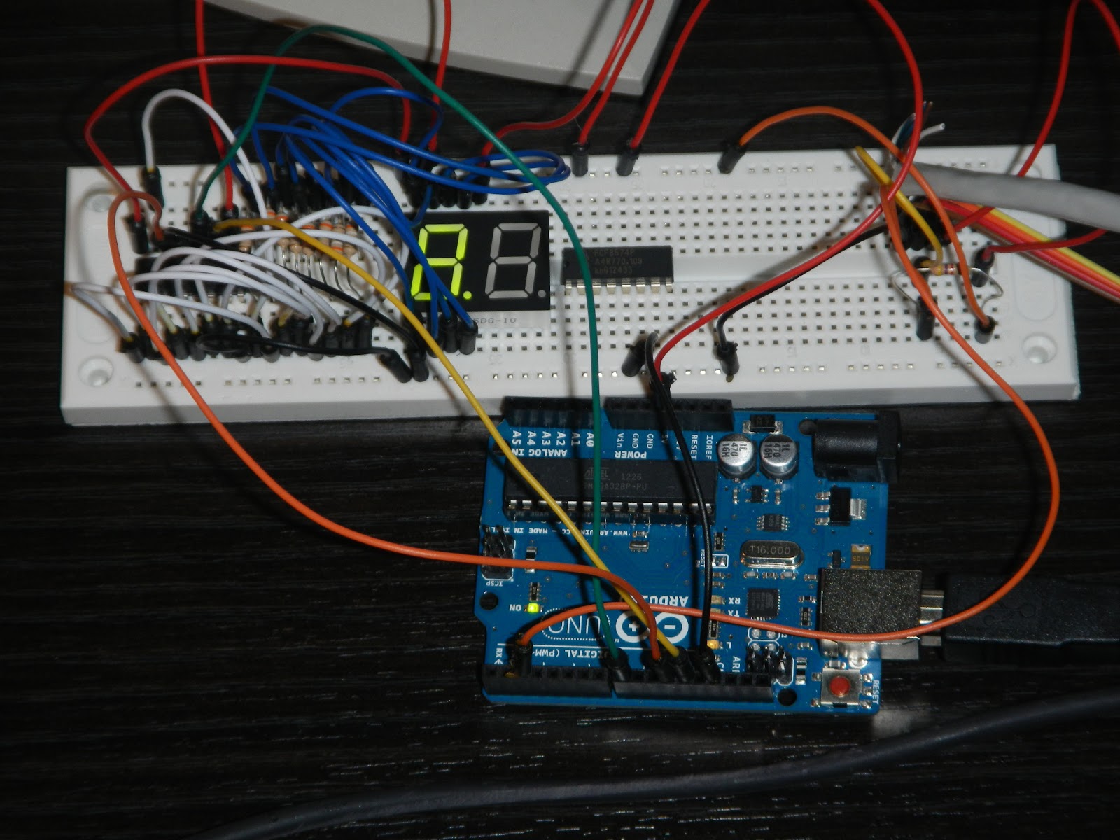 Arduino: Podłączanie wyświetlacza led