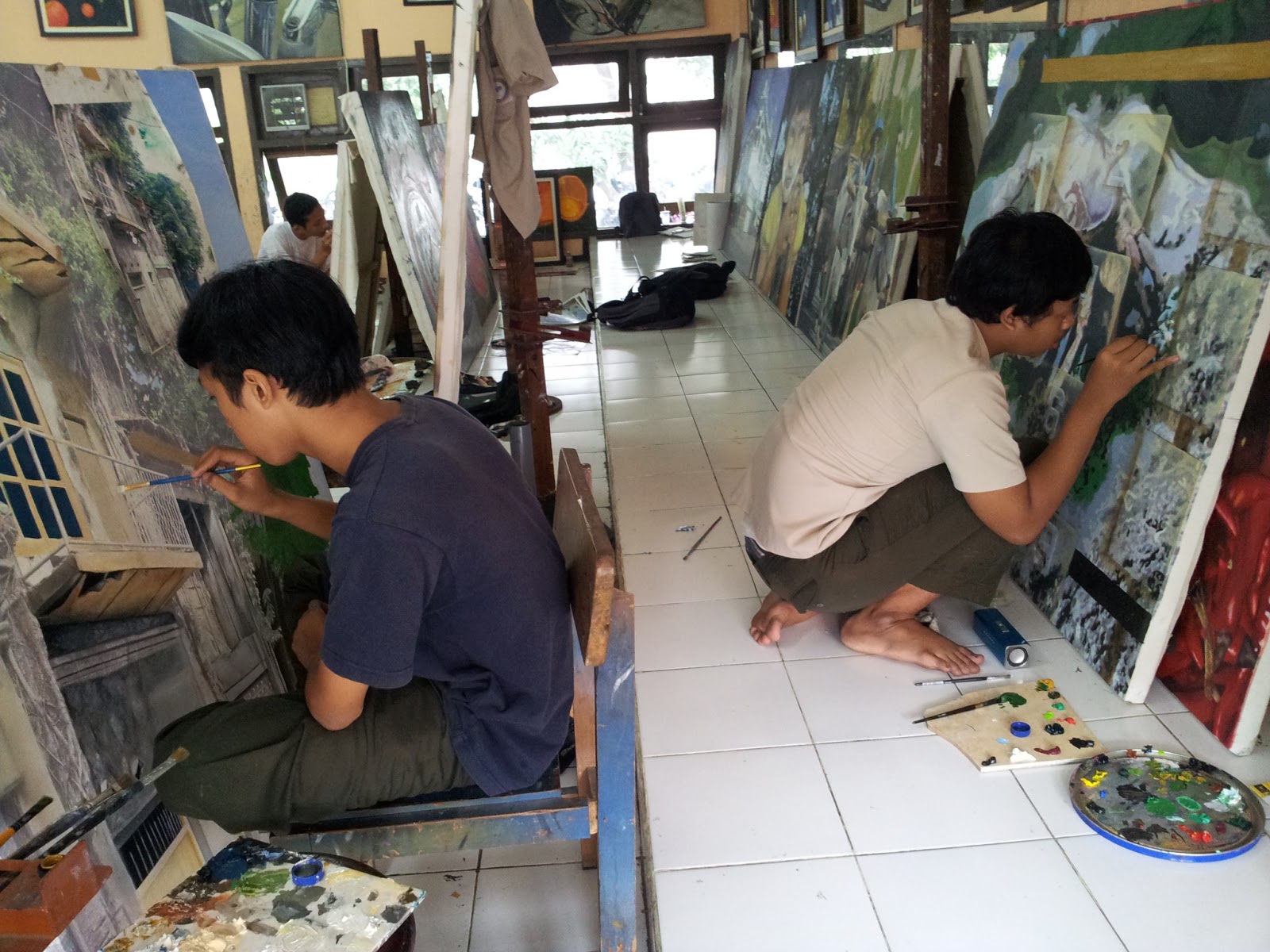 Guruh Giat Gurat: SMKN 12 Jurusan Seni Rupa Surabaya