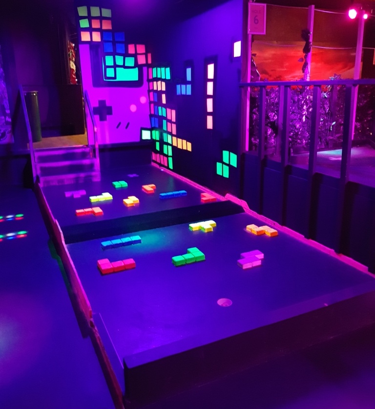 The Ham and Egger Files: Teezers Retro Golf course in Coventry