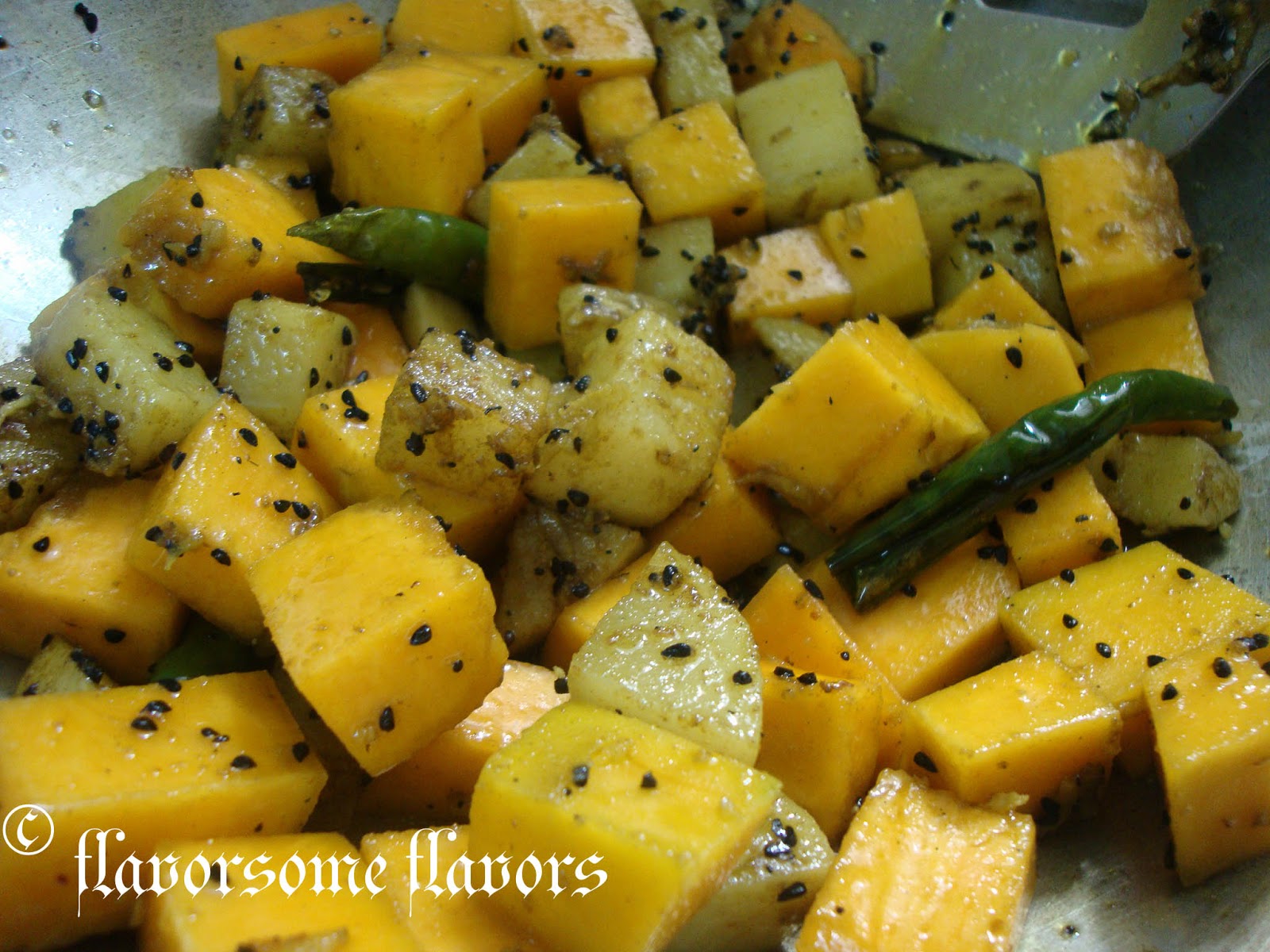 Flavorsome Flavors: Kumro-r Chokka – Indian Pumpkin Curry with Potatoes ...