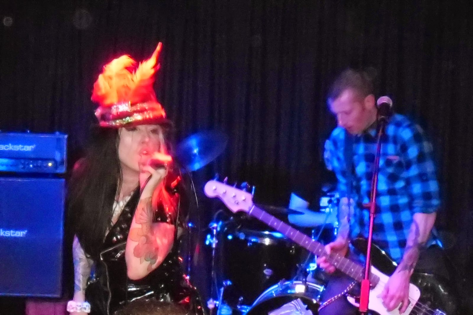 Dark Lörd of Barnet: 13/12/2014 Dragster, Paradise Alley & Healthy ...