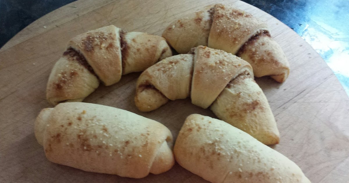 Judy's Gross Eats: Filipino Spanish Bread Rolls