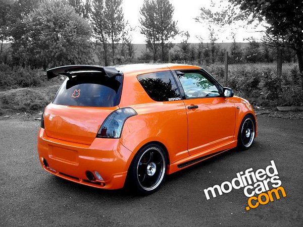 Swift R Brothers: Orange Suzuki Swift R