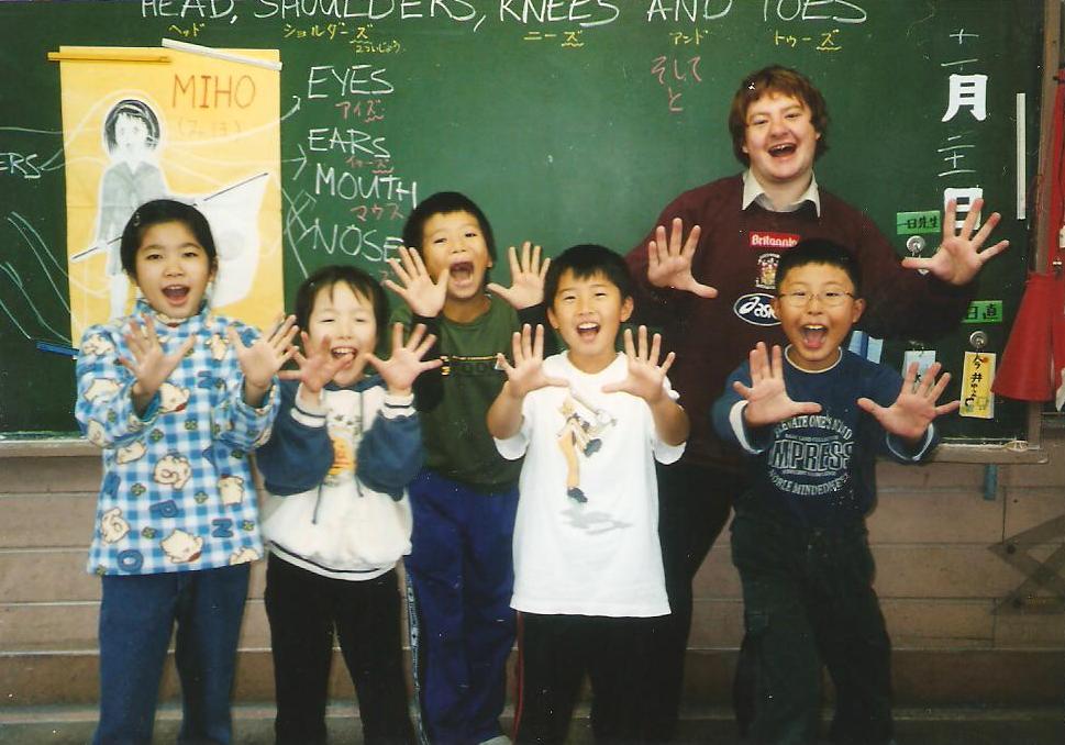 Uncle Travelling Matt: Japanese Musings I: Head, Shoulders, Knees and Toes