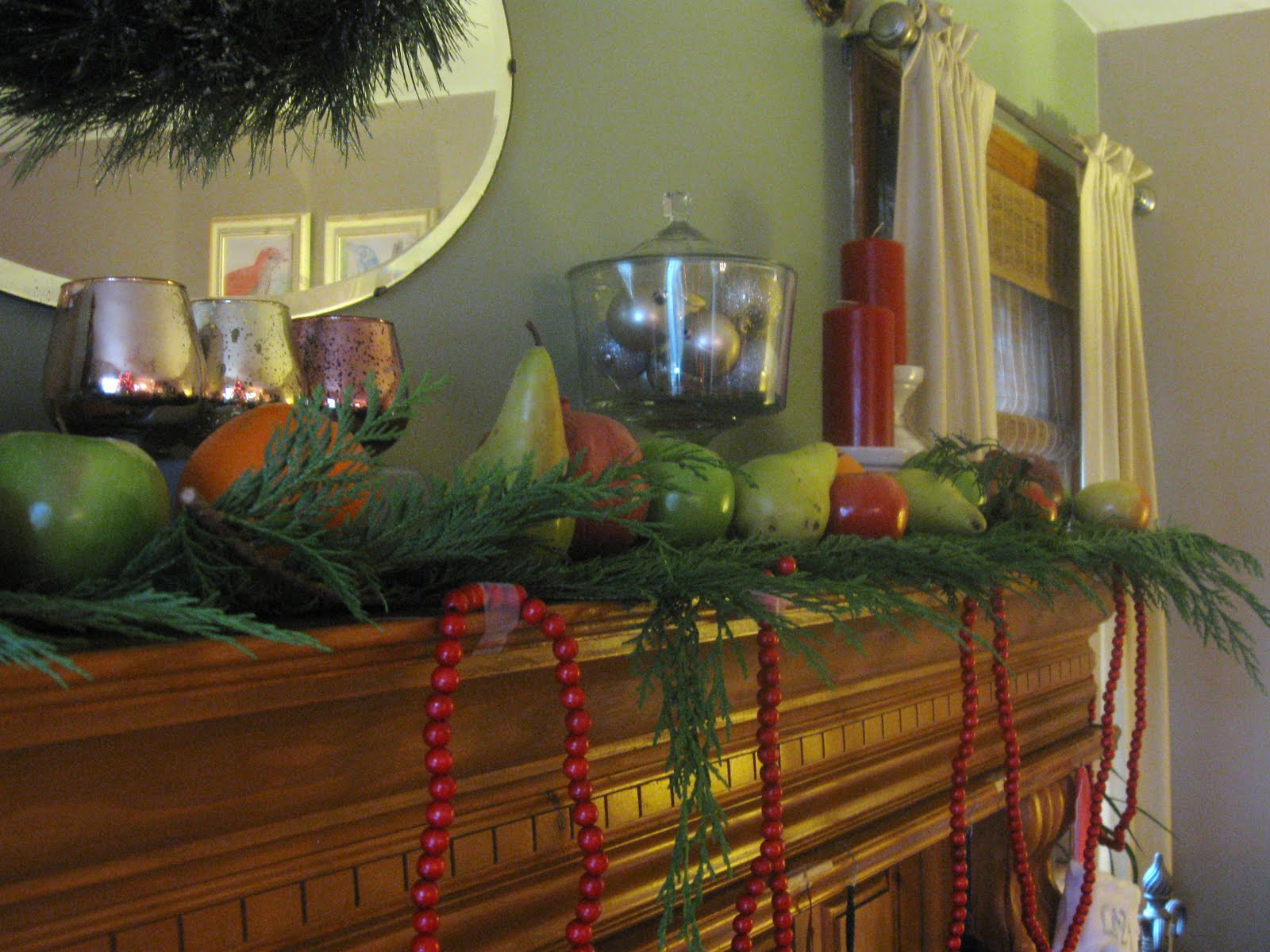 Blondie's Journal: HOLIDAY MANTEL PARTY
