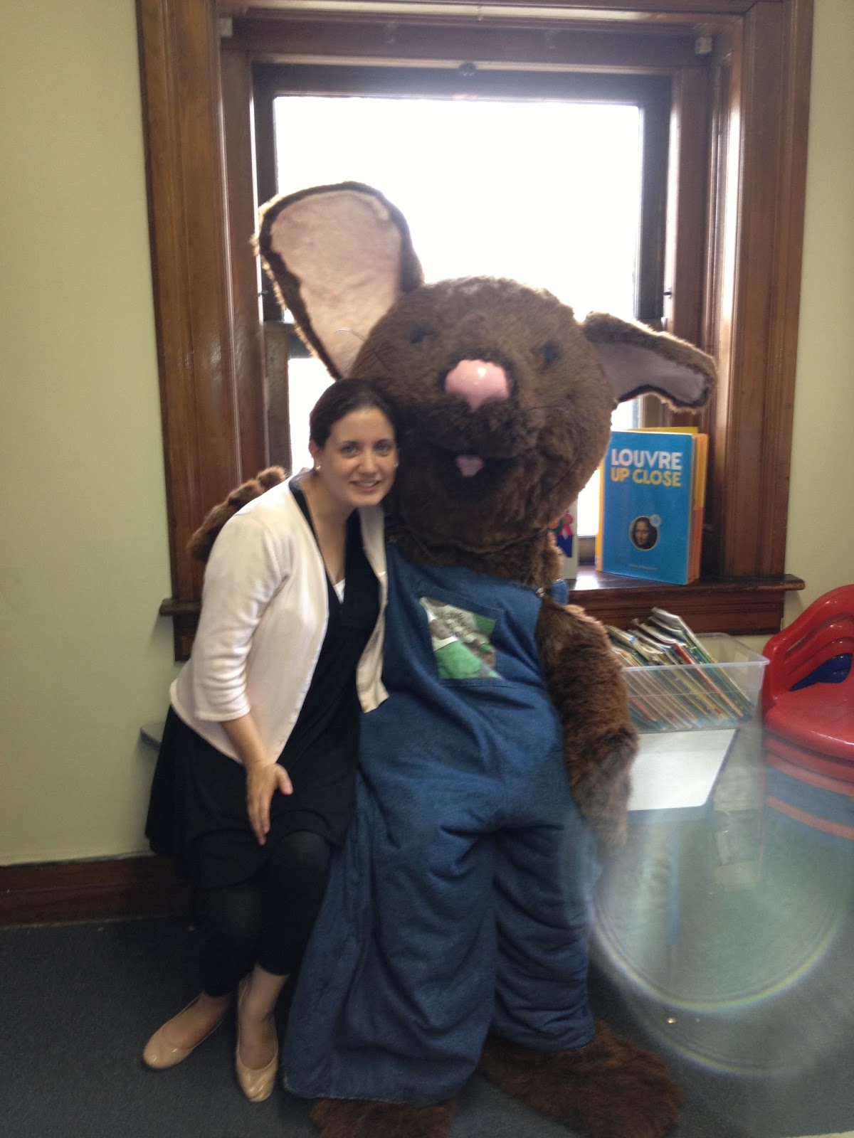 Nancy Kay Holmes Library: August 2013
