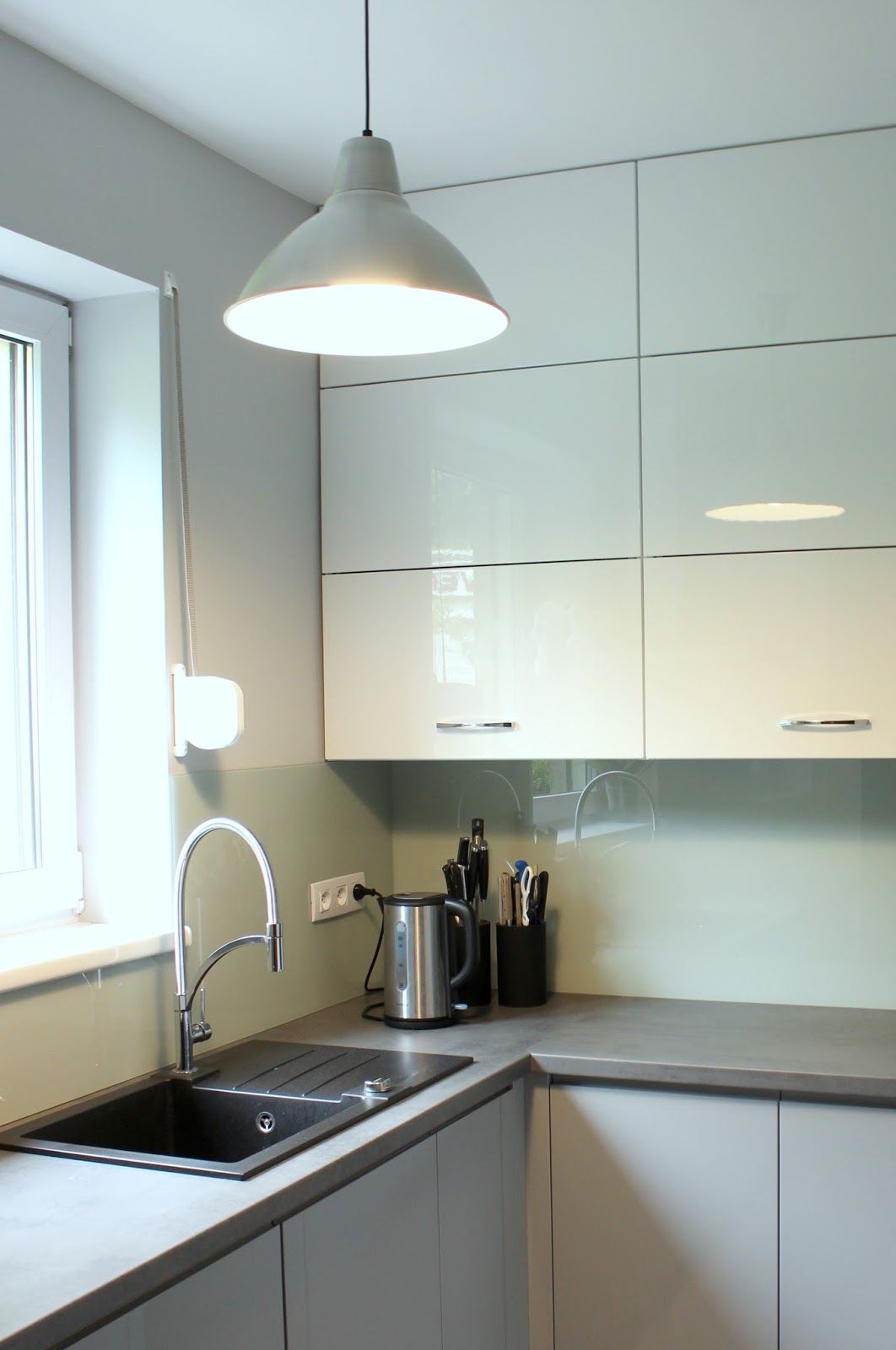 BENO: Blat Egger Chromix antracyt