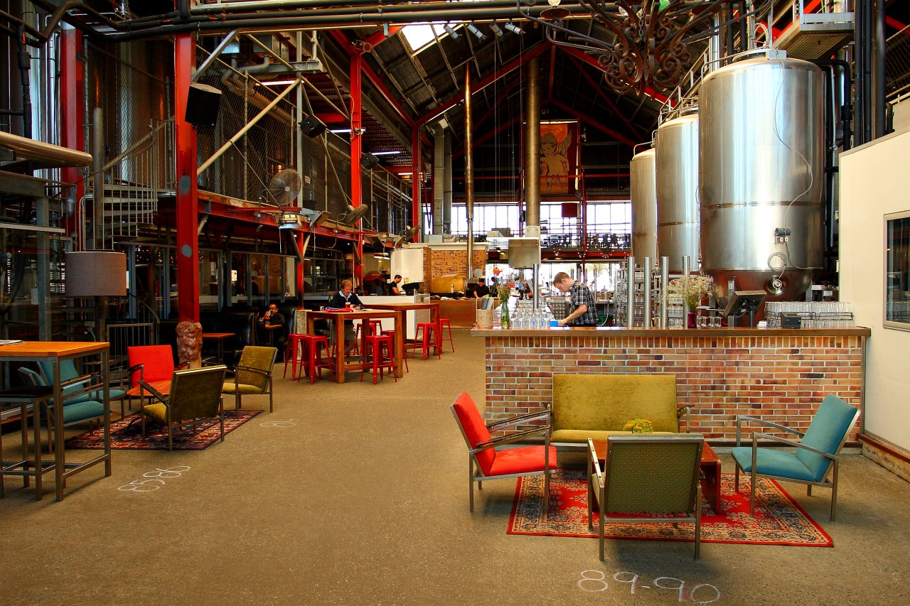 The Aussie Van's: Little Creatures & Fremantle War Memorial